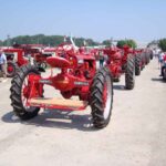 Red Power Roundup Pictures - Antique Tractor Blog