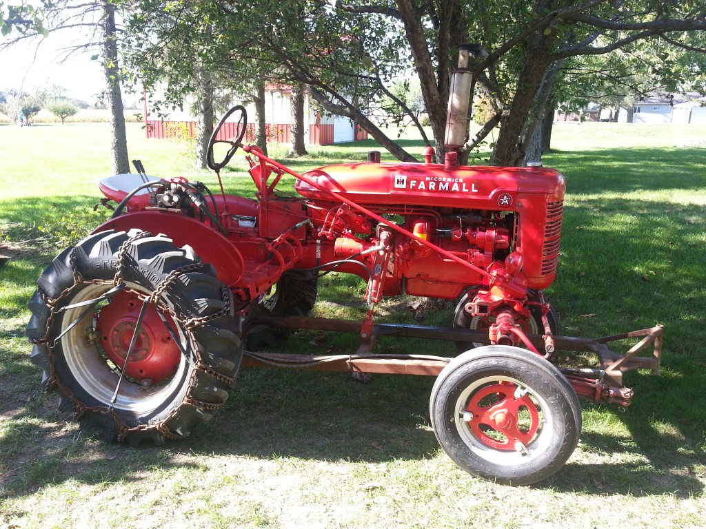 Tractor Story - Farmall and John Deere